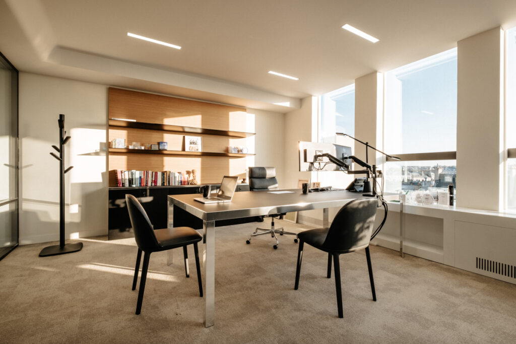 Aménagement des espaces collaboratifs - INFRAVIA - PARIS 8ème