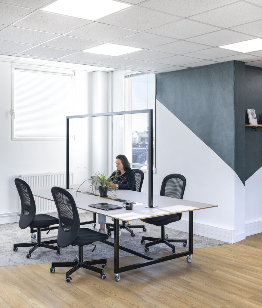 Aménagement des espaces en open-spaces, de détente et des salles de ...